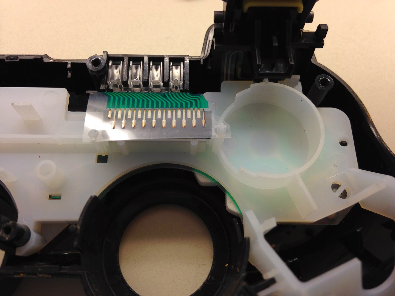 Katz Electronics: PS3 Controller Quick Look Inside (Dualshock 3)